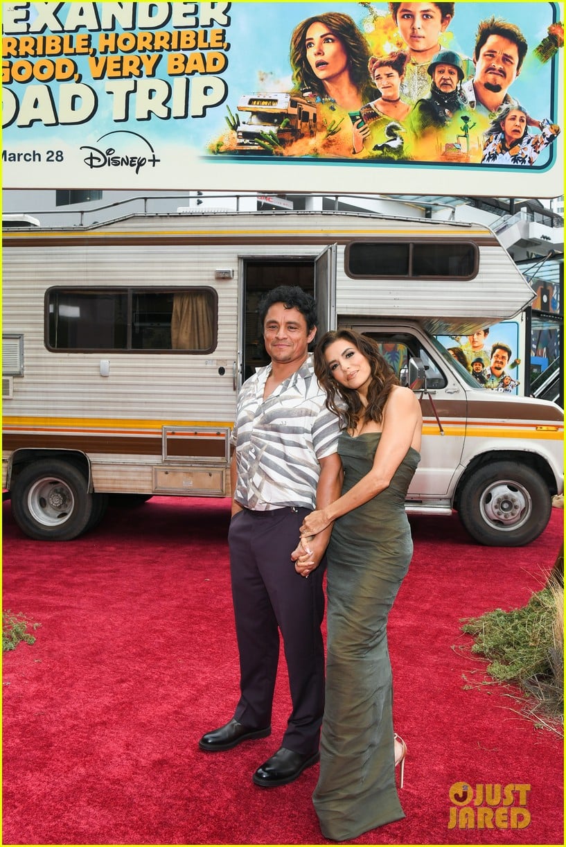 Eva Longoria, Jesse Garcia, & More Attend 'Alexander and the Terrible ...