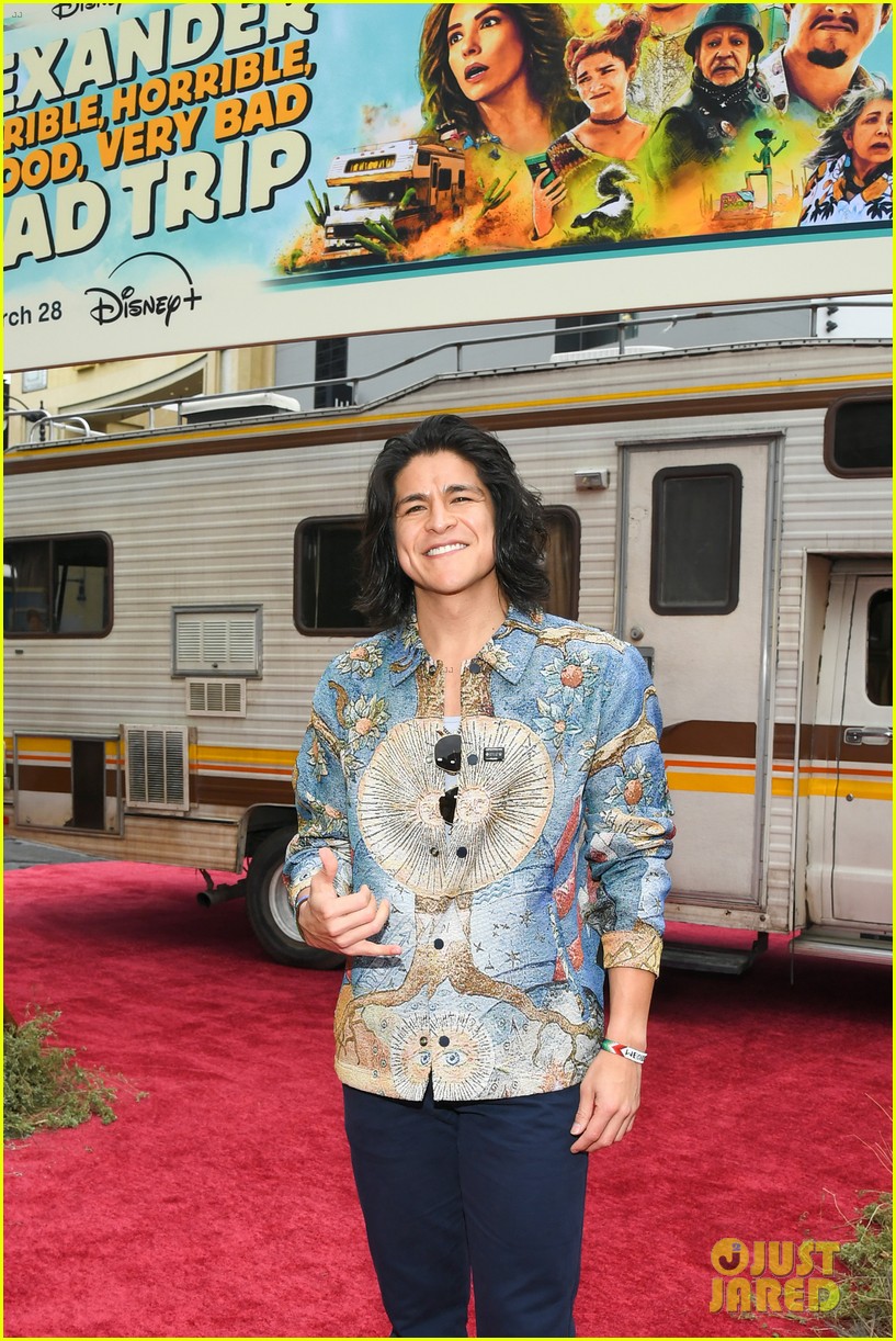 Eva Longoria, Jesse Garcia, & More Attend 'Alexander and the Terrible ...