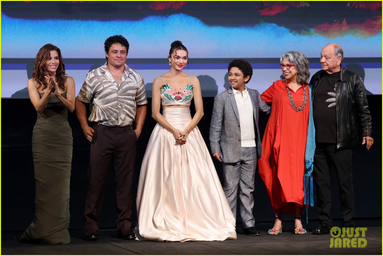 Eva Longoria, Jesse Garcia, & More Attend 'Alexander and the Terrible ...