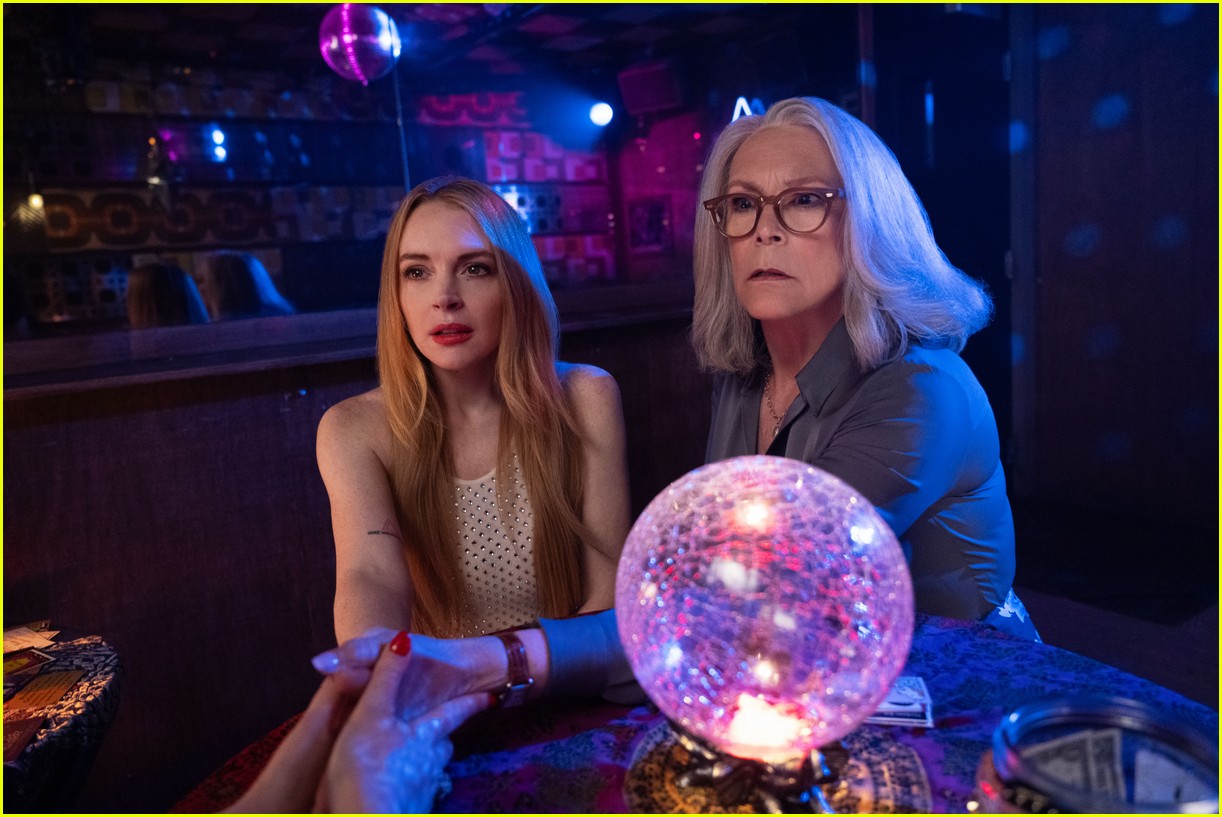 'Freaky Friday 2' Trailer: Jamie Lee Curtis & Lindsay Lohan Switch Bodies Again in 'Freakier ...