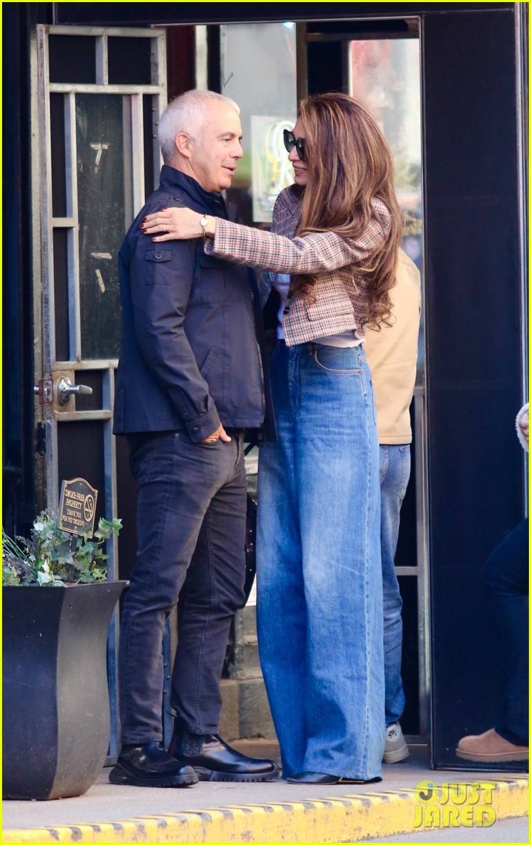 George Clooney Ditches Signature Silver Hair, Debuts New Brunette Look!: Photo 5135557 | George ...