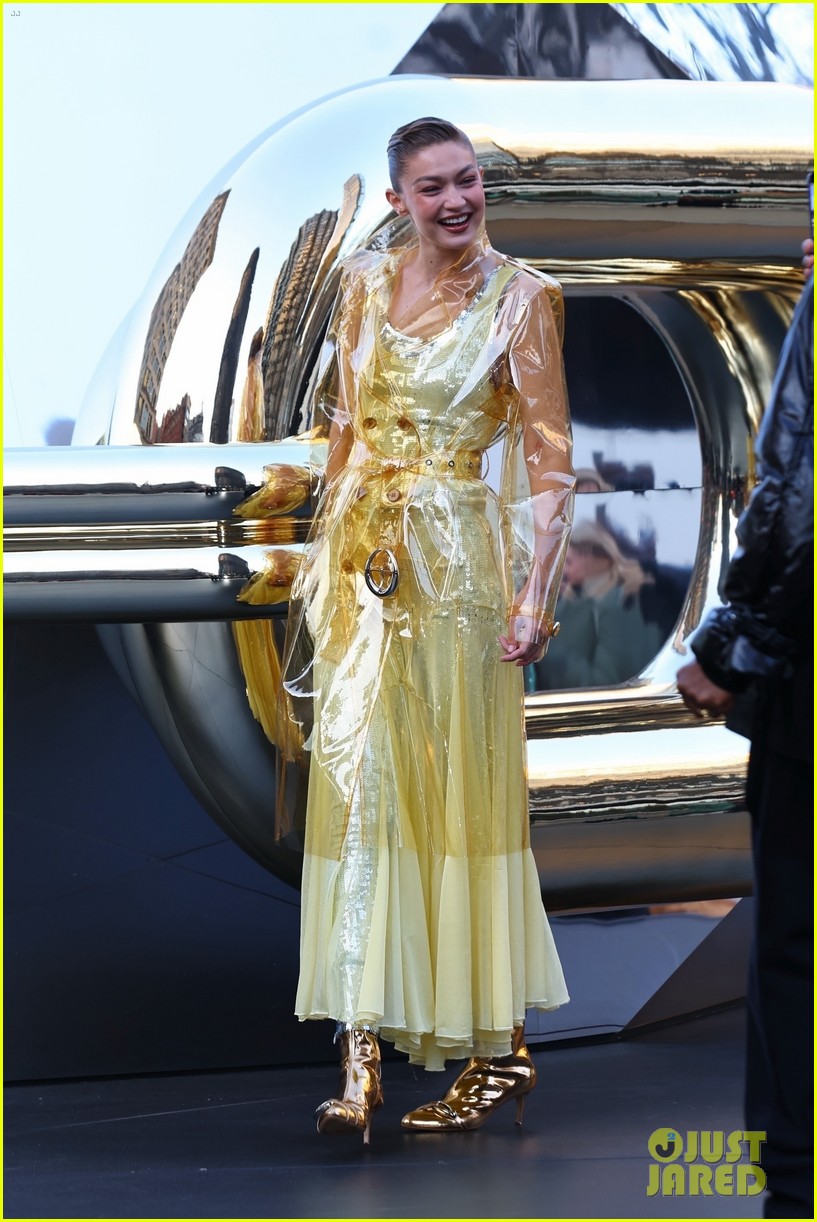 Gigi Hadid Attends Paco Rabanne Million Gold For Her Fragrance Event ...