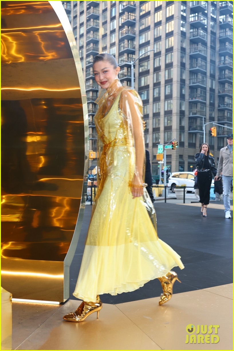Gigi Hadid Attends Paco Rabanne Million Gold For Her Fragrance Event ...