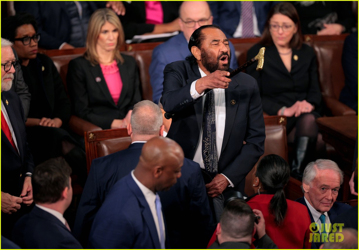 Democratic Congressman Al Green Removed from Capitol After Protesting ...
