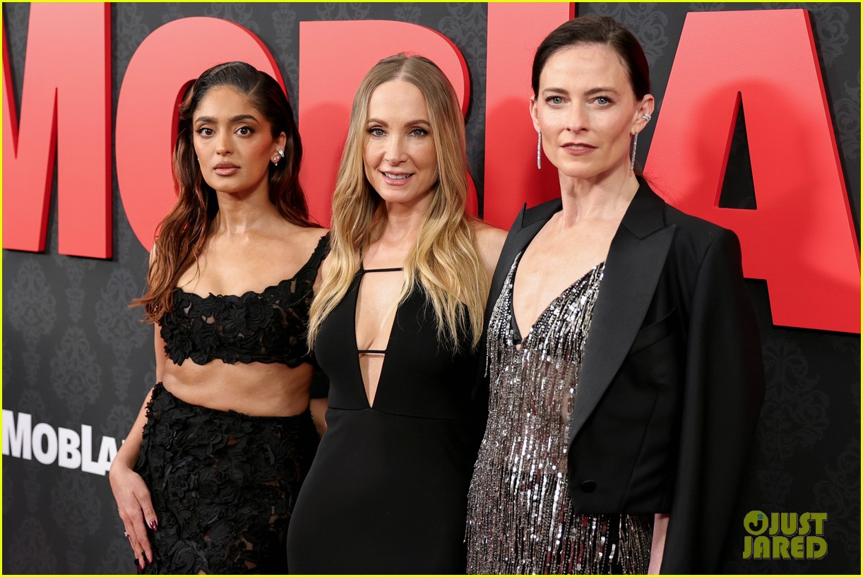 Tom Hardy, Pierce Brosnan, & More Attend NYC Premiere of New Paramount+ Series 'MobLand': Photo ...