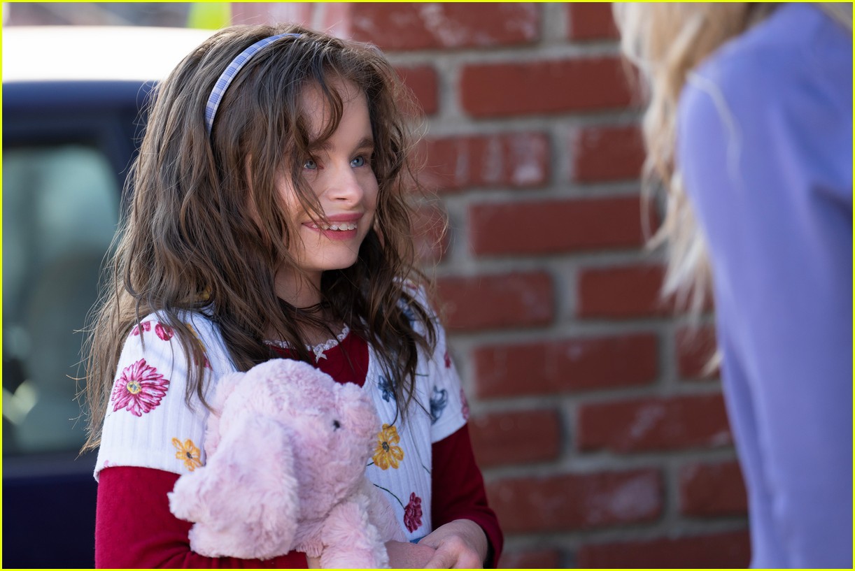 How Old is Imogen Faith Reid? Natalia Grace Actress' Real Age Revealed ...