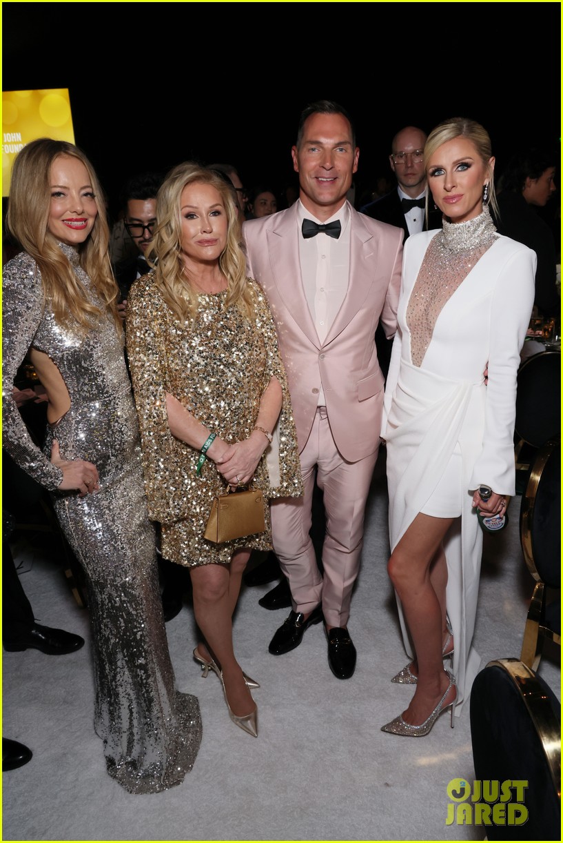 Elton John Draws Big Crowd for Oscars Party 2025 - See Over 100 Celebs ...