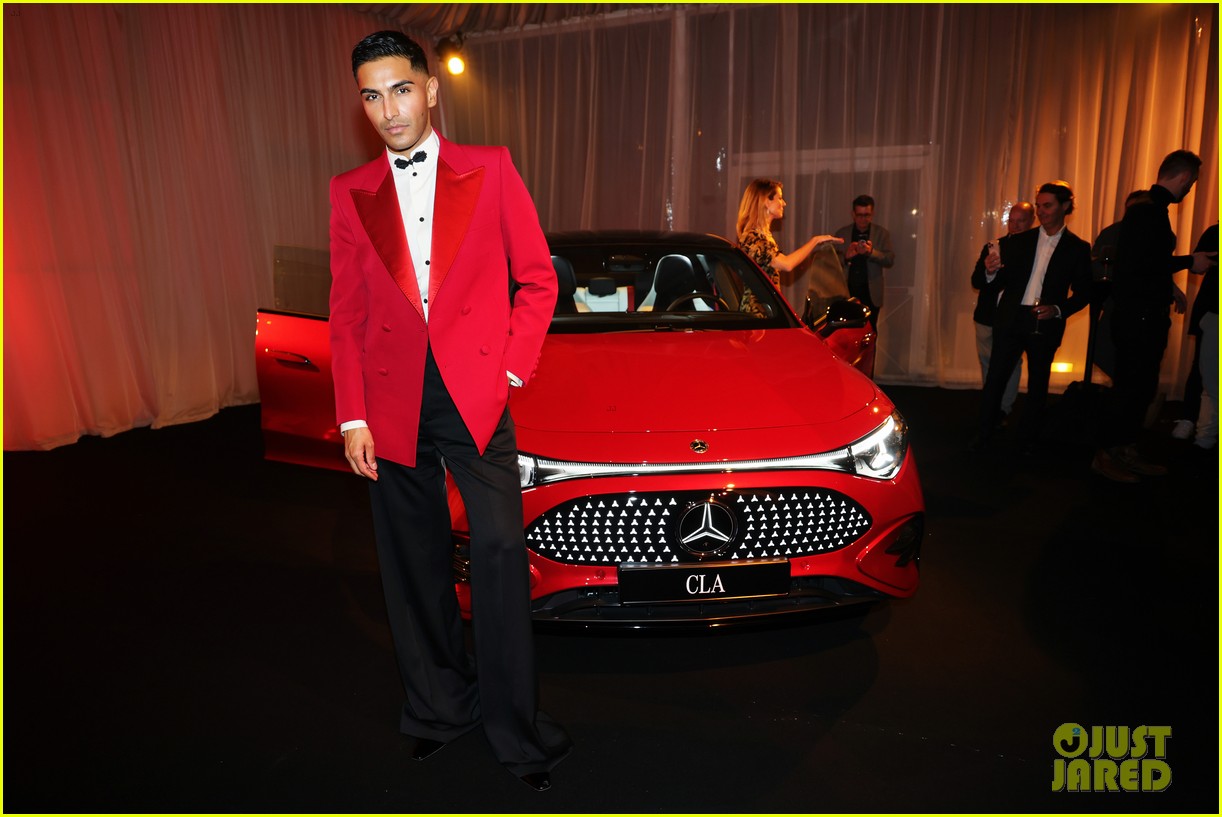 'Cobra Kai' Couple Peyton List & Jacob Bertrand Continue Their Real ...