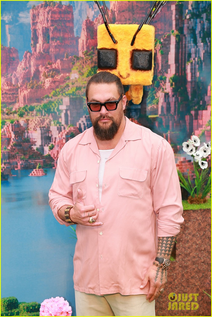 Jason Momoa Gets Into Character as 'The Garbage Man' at 'A Minecraft ...