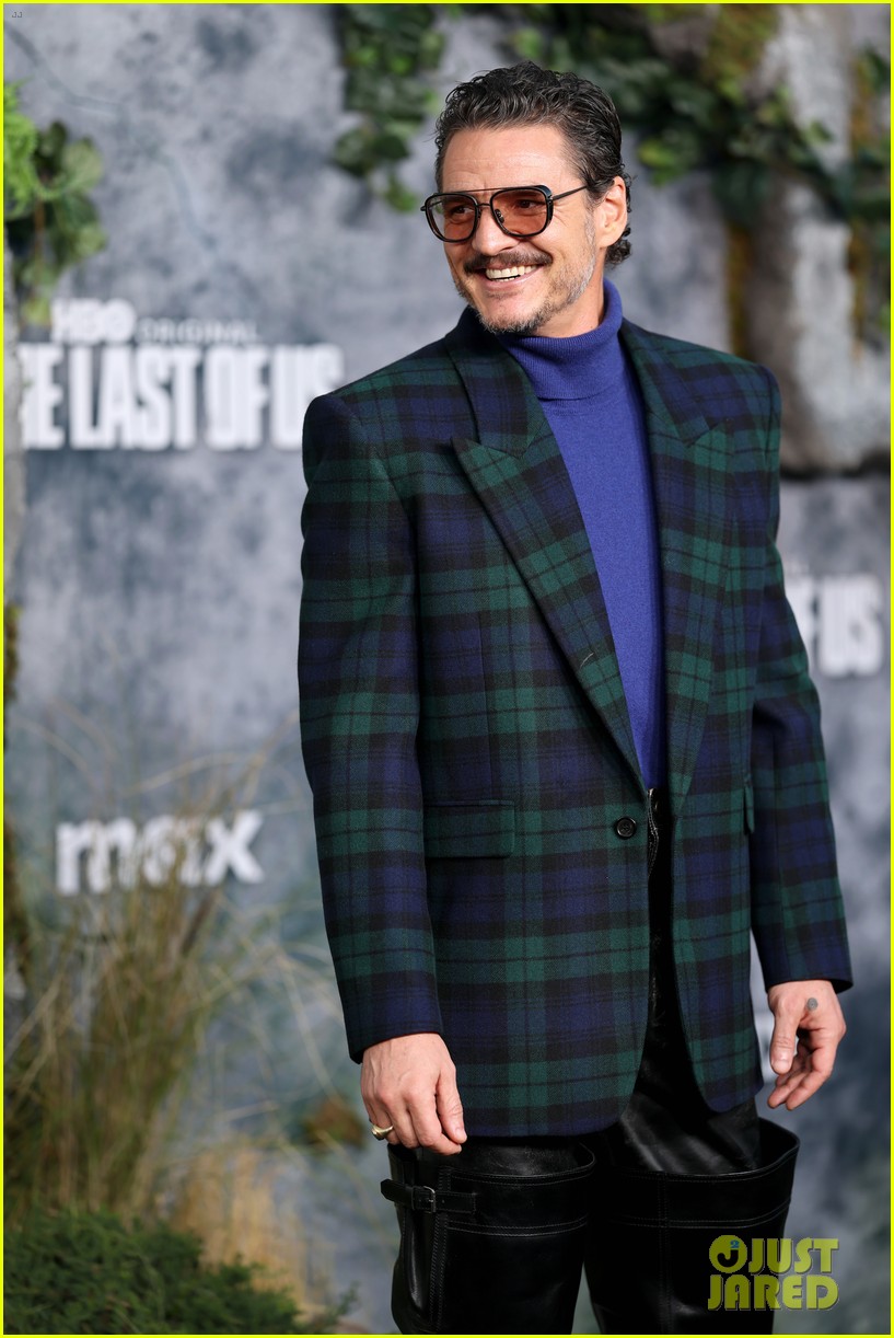 Pedro Pascal & Bella Ramsey Attend 'The Last of Us' Season 2 Premiere with Exciting New Guest ...