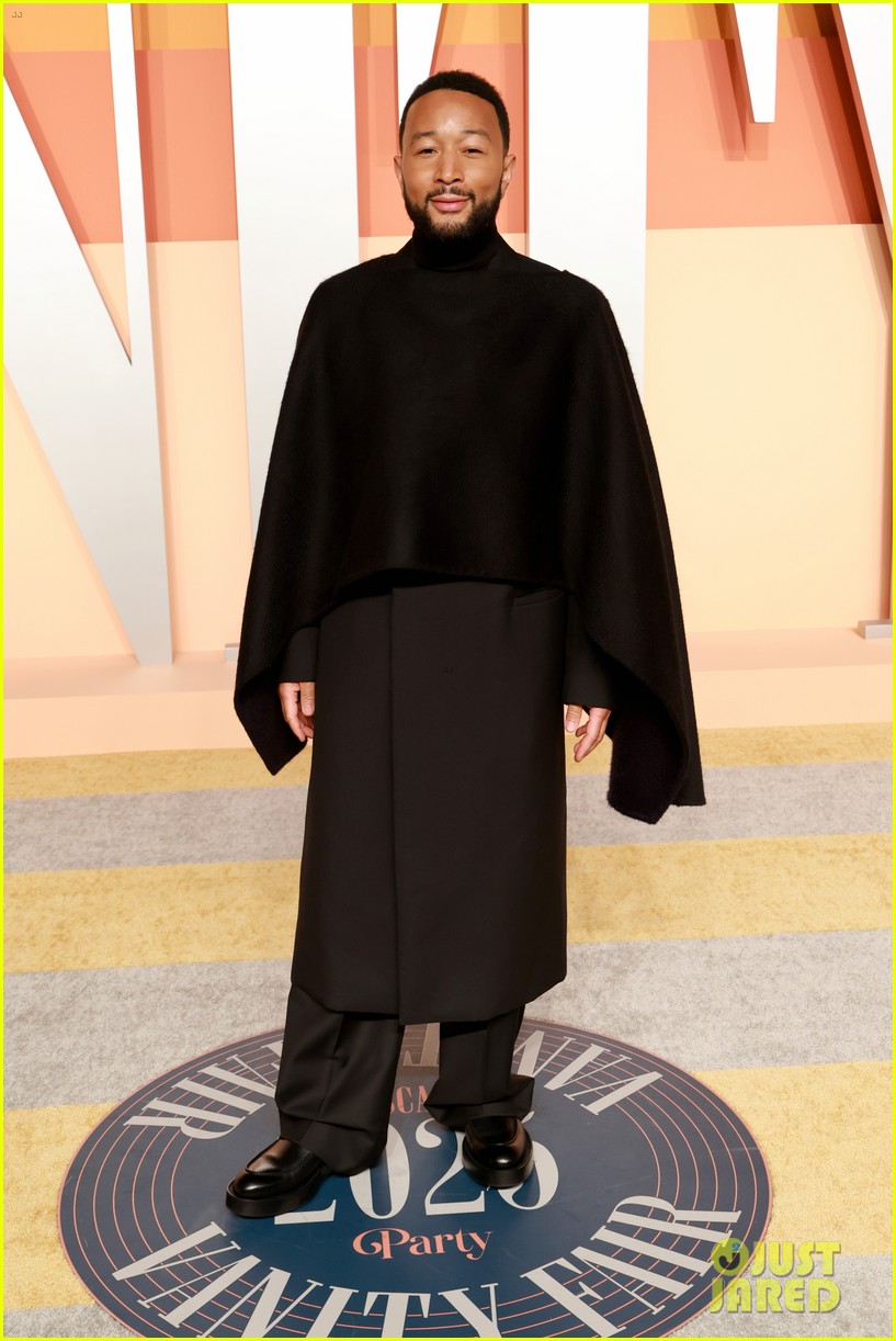 Chrissy Teigen & John Legend Sport Black & White Outfits to Vanity Fair ...