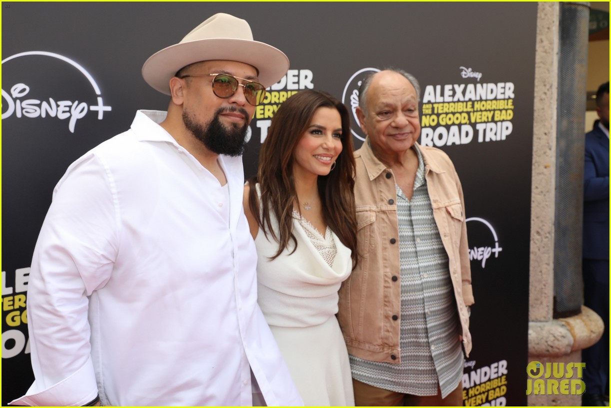 Eva Longoria Gets Friend Jessica Alba's Support at 'Alexander' Movie ...