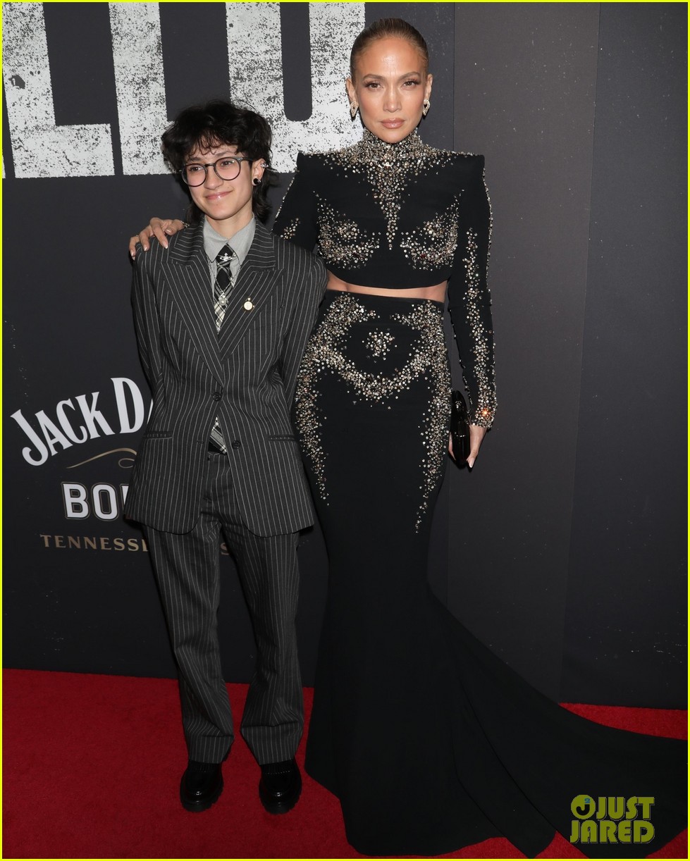 Jennifer Lopez Brings Child Emme, 17, to Broadway's 'Othello' Opening Night in Rare Outing ...