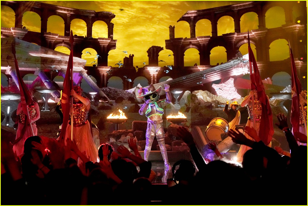 Who Is Space Ranger on 'The Masked Singer' Season 13? Clues, Guesses ...