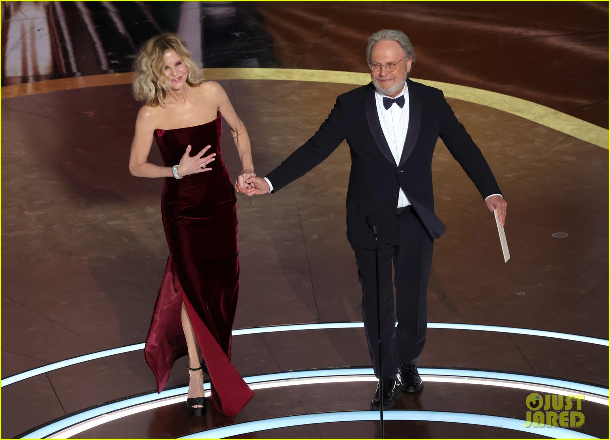 Meg Ryan & Billy Crystal Reunite to Present Best Picture at Oscars 2025 ...