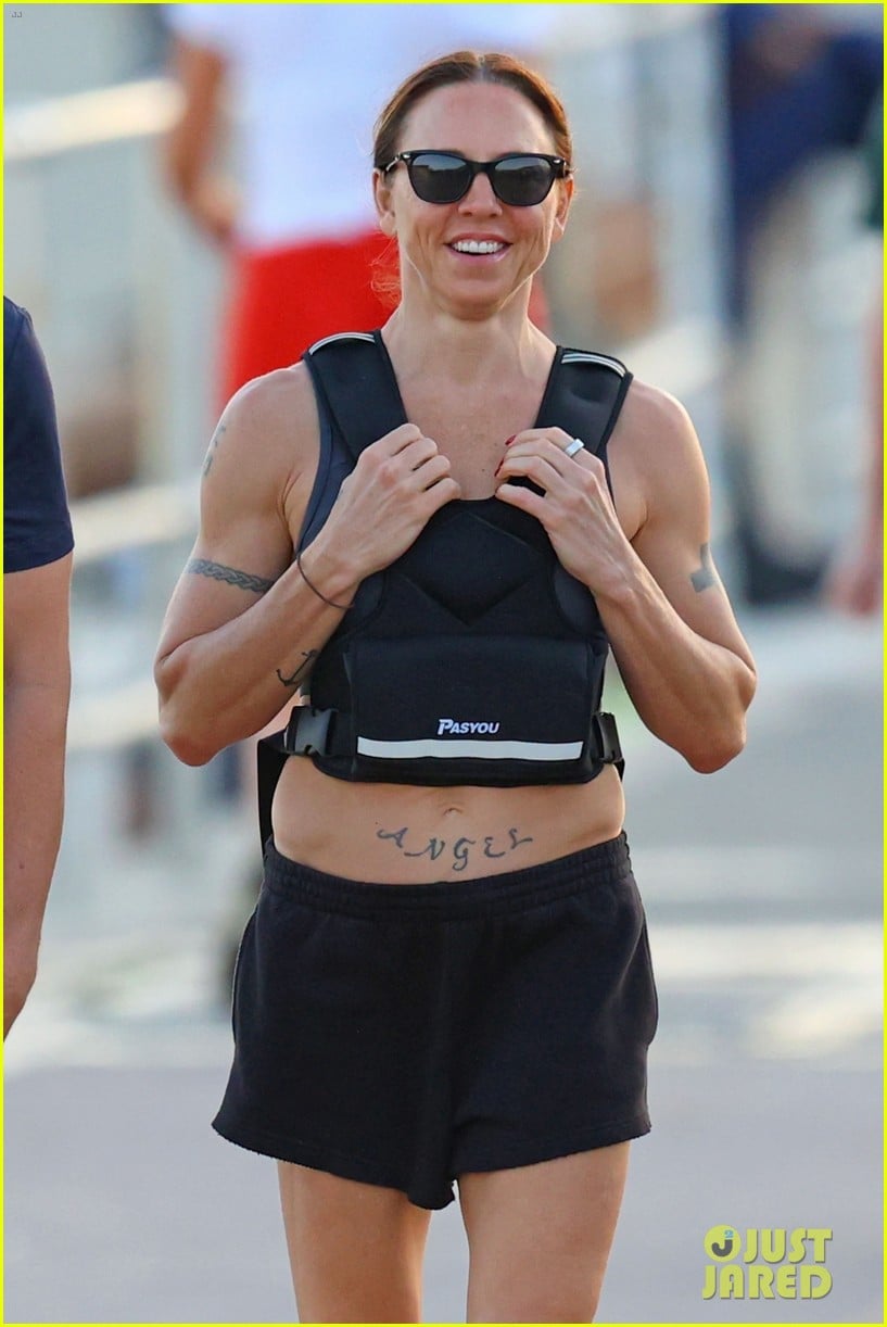 Spice Girls' Mel C Hits the Beach With Hunky Boyfriend Chris Dingwall ...