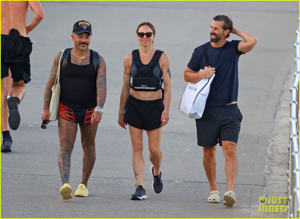 Spice Girls' Mel C Hits the Beach With Hunky Boyfriend Chris Dingwall ...
