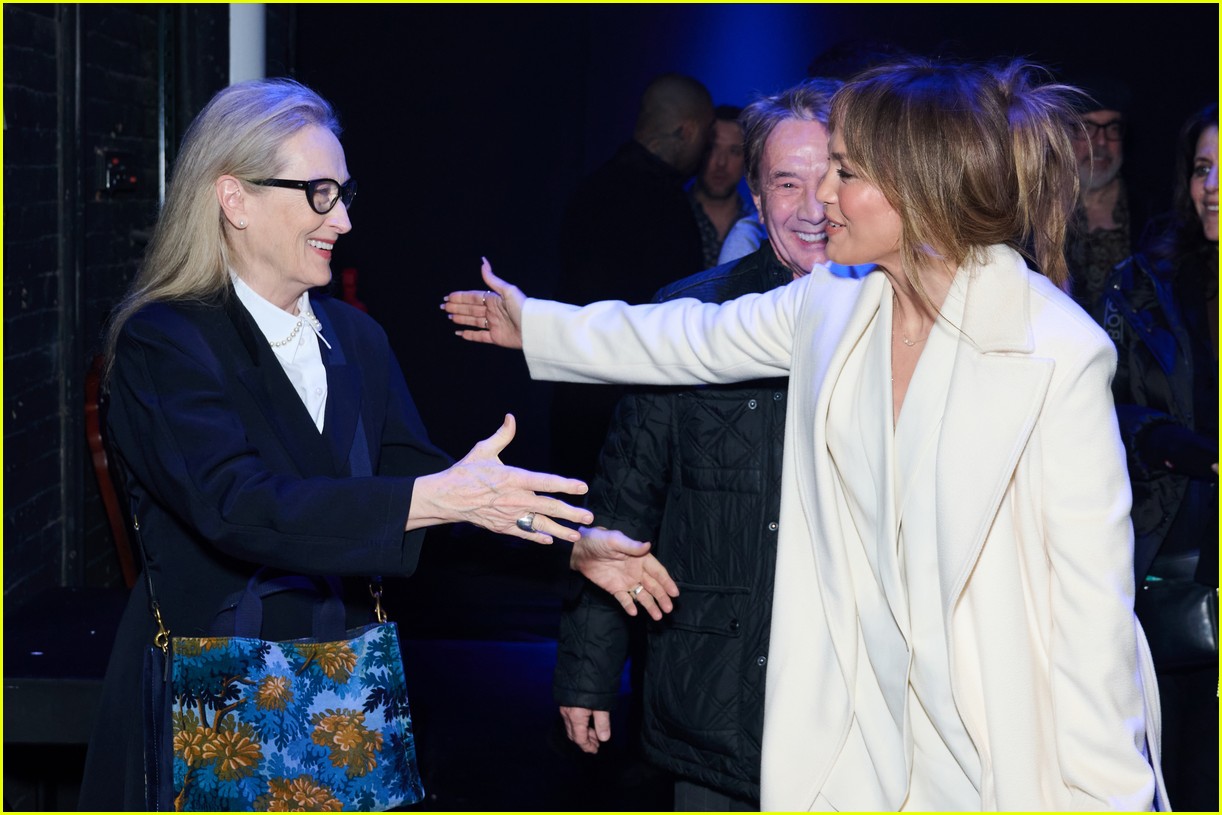 Jennifer Lopez, Meryl Streep & More Visit Betty Gilpin Ahead of Her ...