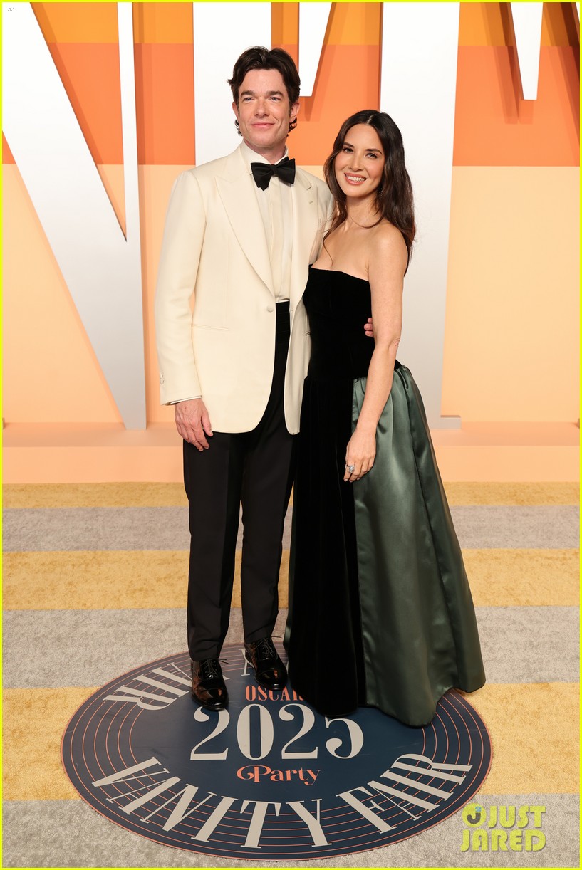 Olivia Munn Sweetly Adjusts John Mulaney's Hair at Vanity Fair Oscars Party 2025: Photo 5132420 ...