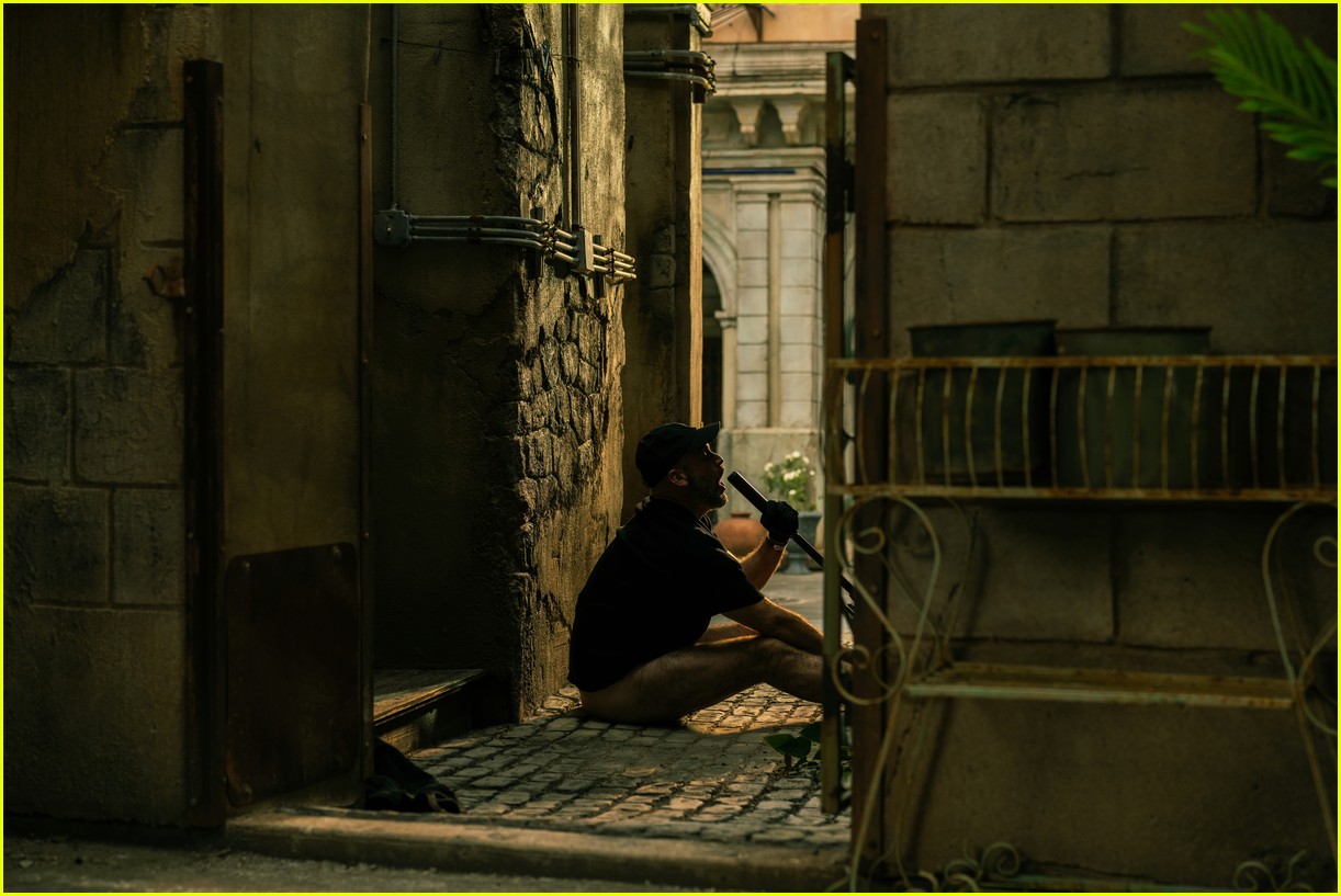 Tom Segura Reveals First Look at New Netflix Series 'Bad Thoughts ...