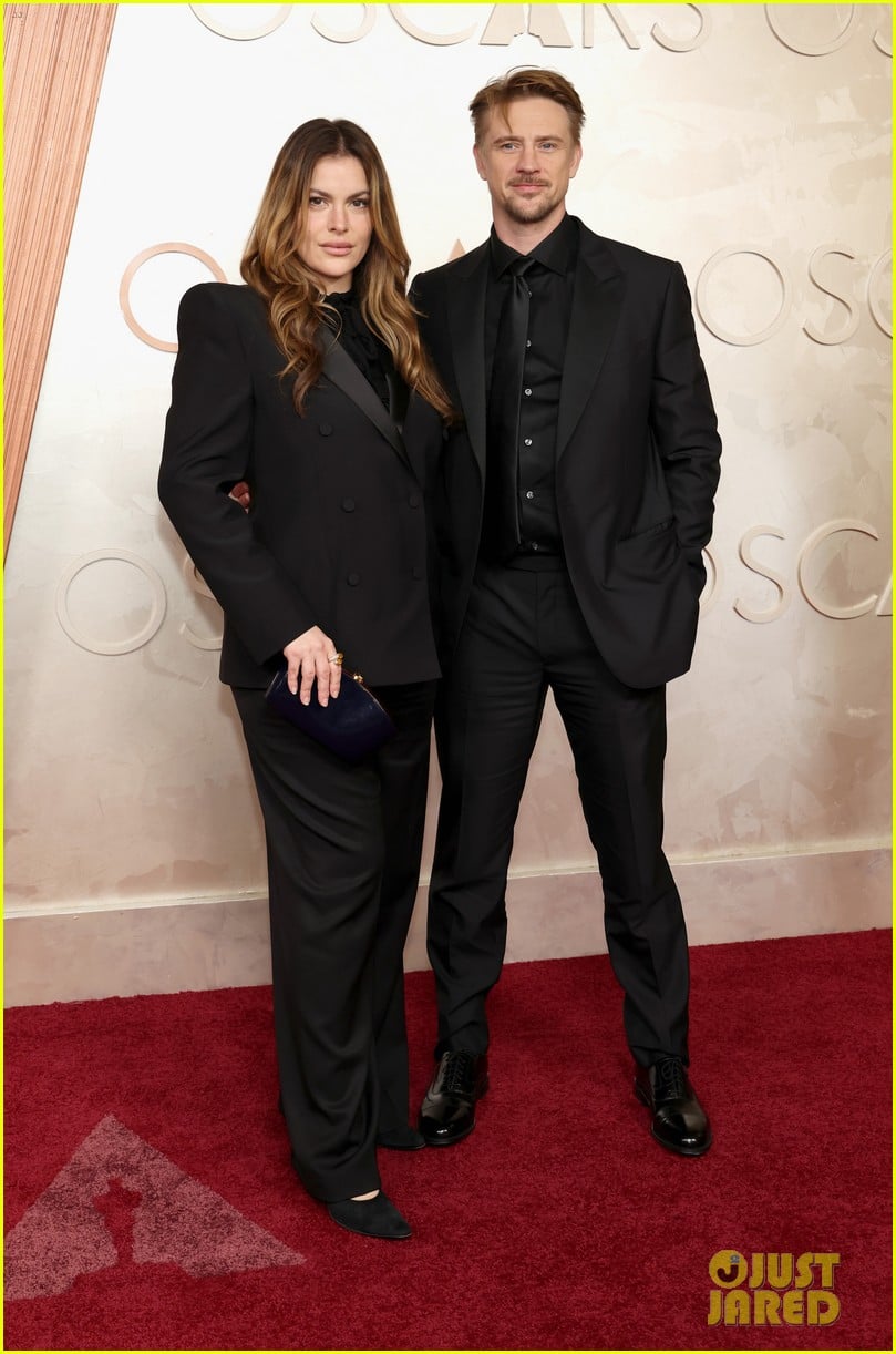 Edward Norton Holds Hands with Wife Shauna Robertson at Oscars 2025 ...