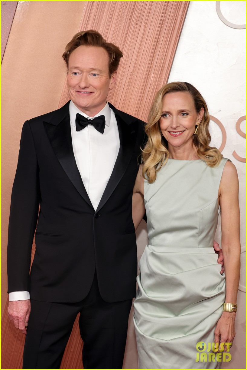 Conan O'Brien & Wife Liza Arrive for His Oscars 2025 Hosting Gig ...
