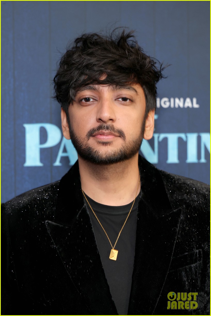 Brandon Flynn & Nik Dodani Join Parker Posey & More for 'The Parenting ...