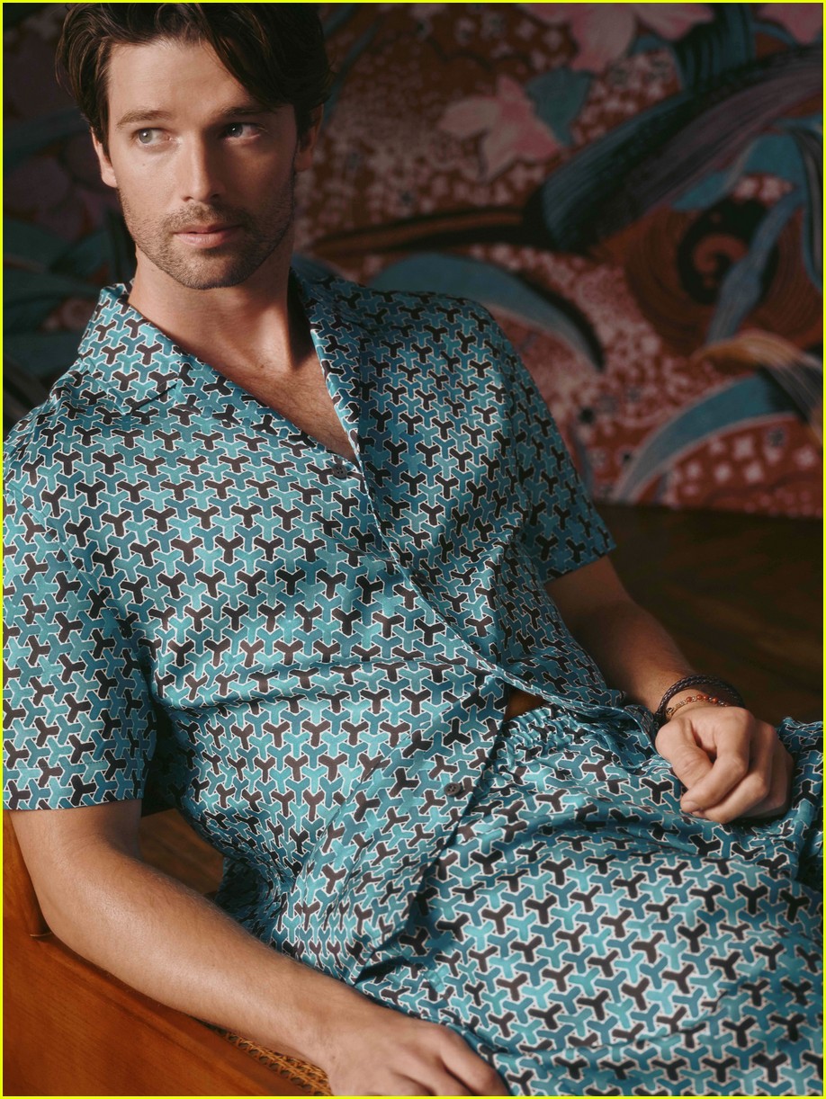 Patrick Schwarzenegger Models Banana Republic's New Capsule Collection ...