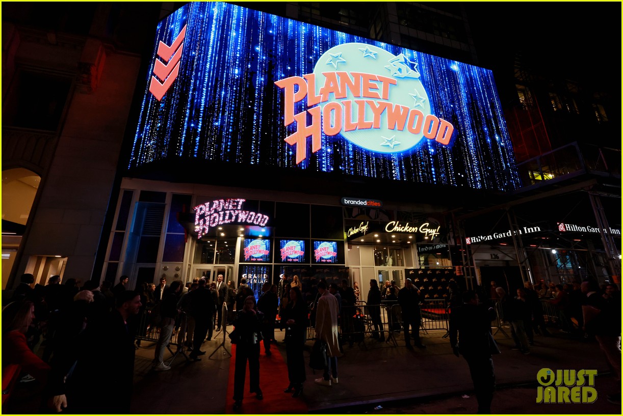 Pete Davidson, Patrick Schwarzenegger & Many More Celebrate Grand ...