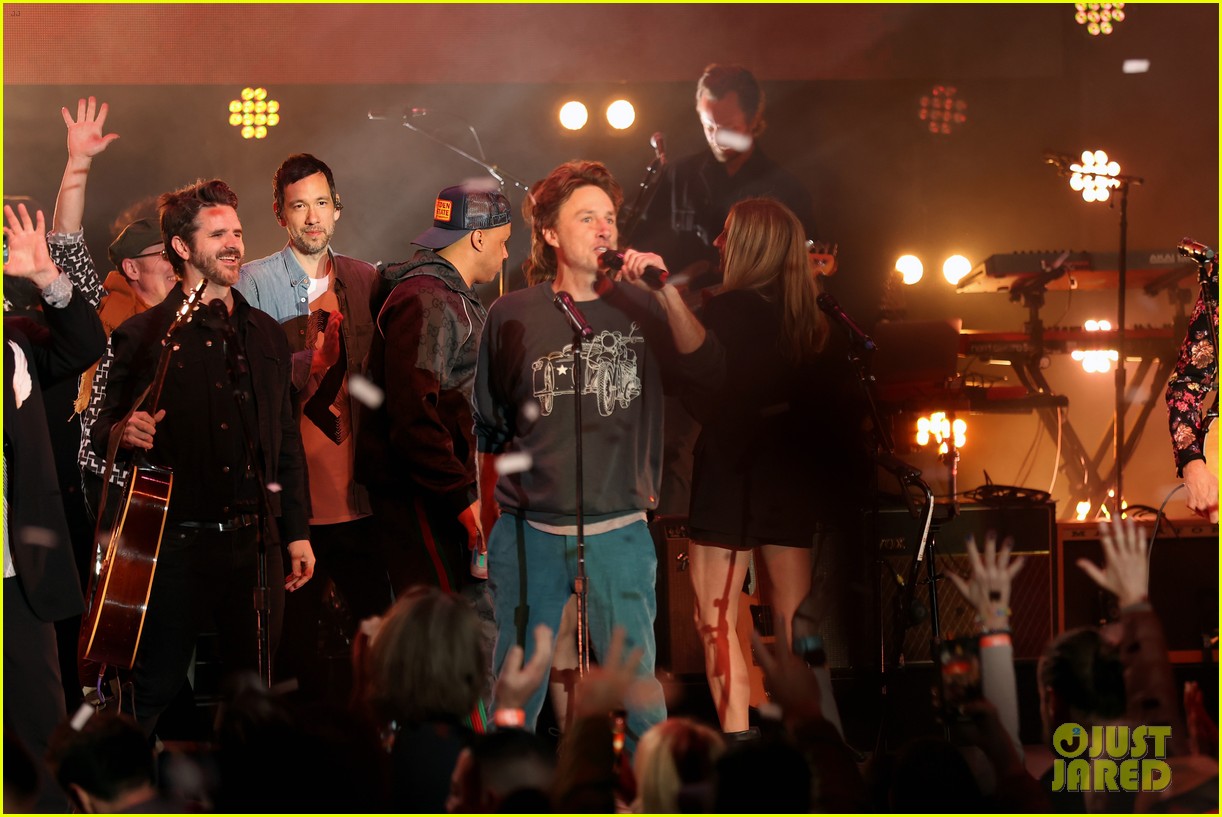 'Garden State' Stars Zach Braff & Natalie Portman Reunite at 20th ...