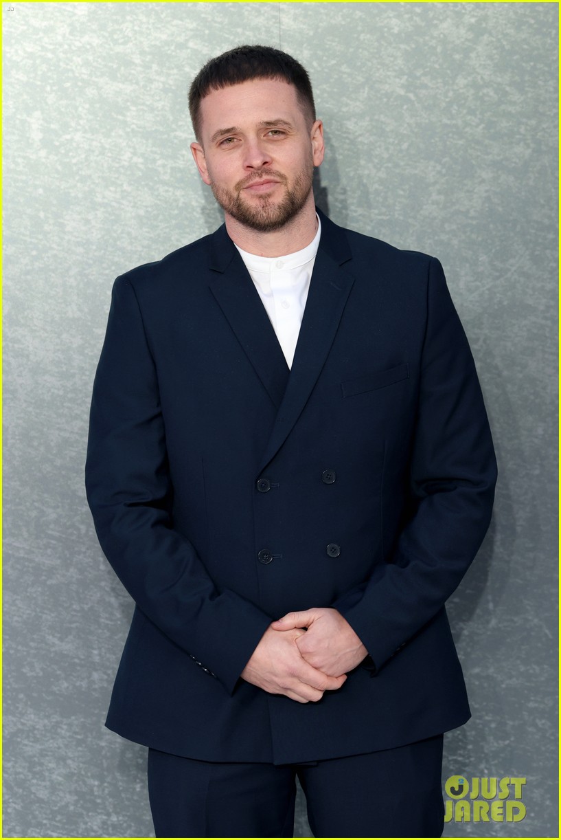 Tom Hardy Premieres New Series 'MobLand' In London With Director Guy Ritchie, Co-Stars Pierce ...