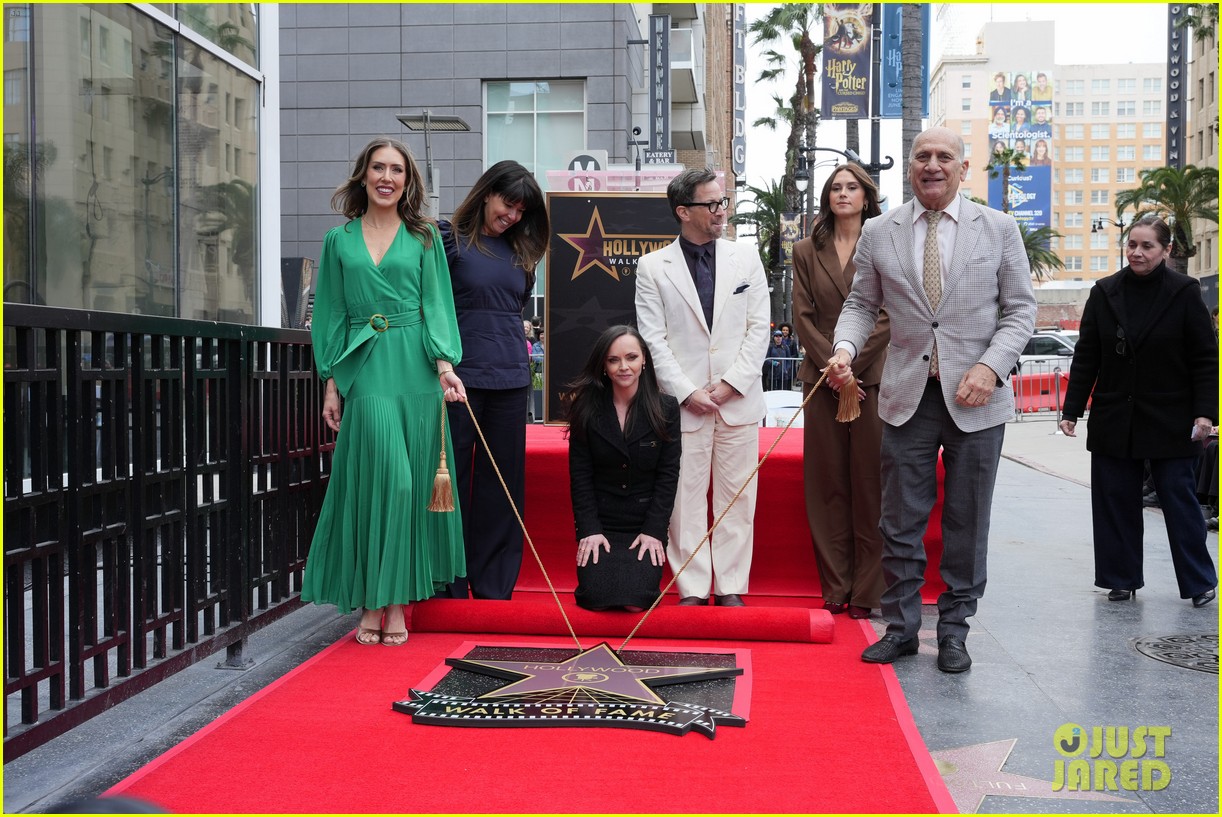 Christina Ricci Briefly Lived with Dan Bucatinsky When She Was 17 ...