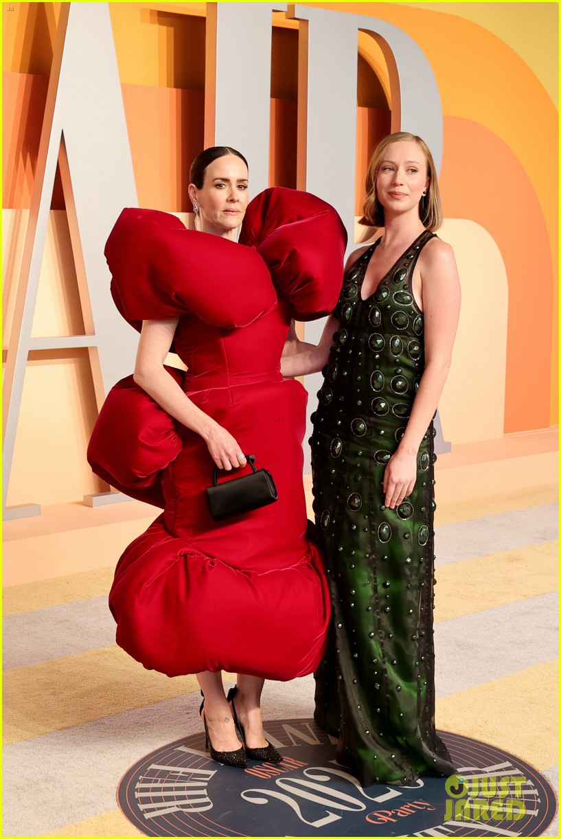 Sarah Paulson Meets Up With Hannah Einbinder at Vanity Fair Oscar Party ...