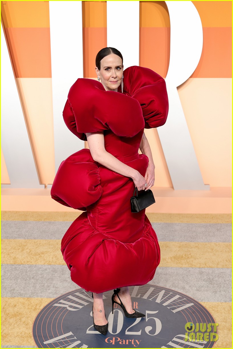 Sarah Paulson Meets Up With Hannah Einbinder at Vanity Fair Oscar Party ...