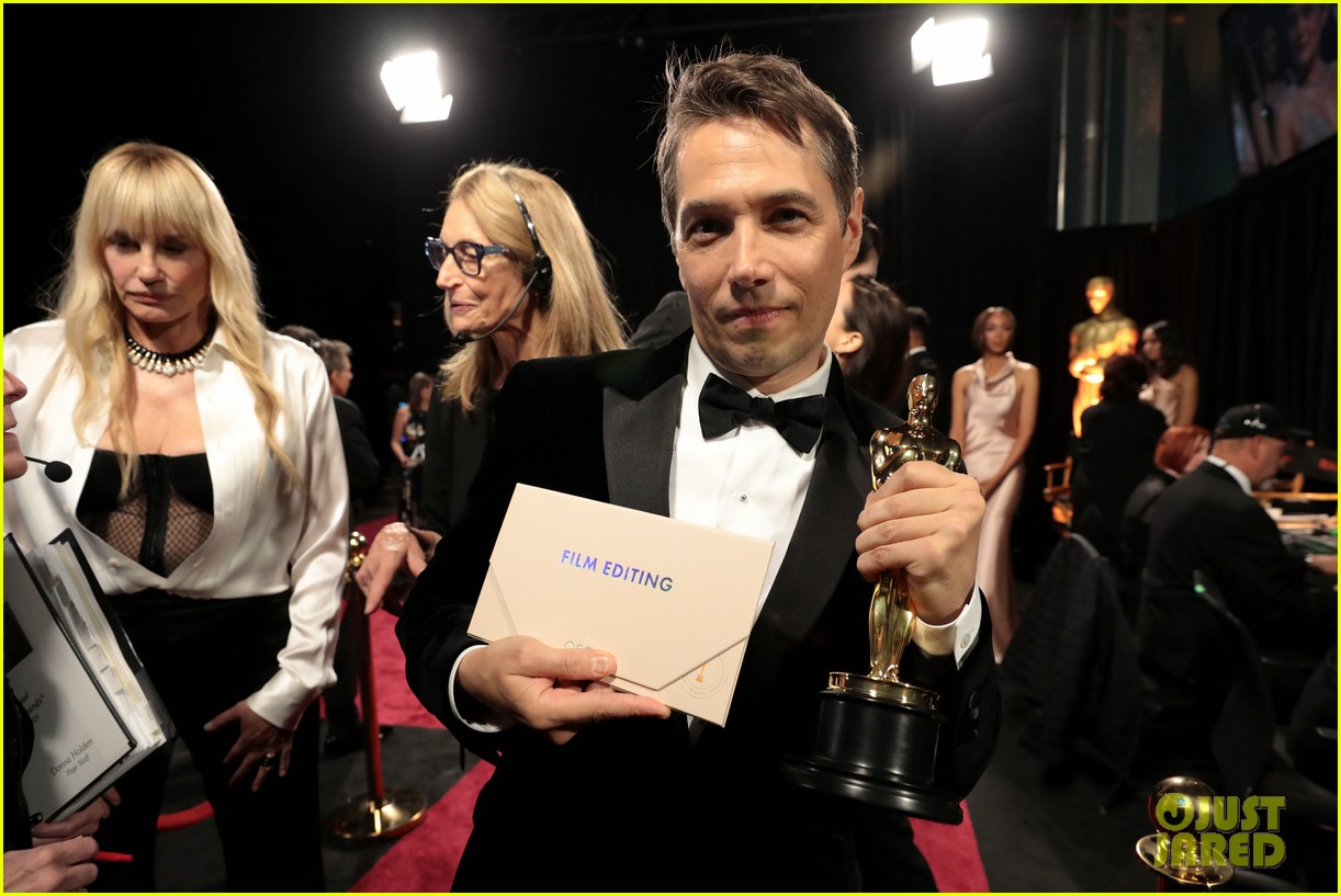 'Anora' Wins Best Picture at Oscars 2025, Director Sean Baker Makes ...