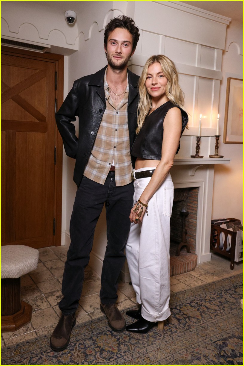 Sienna Miller & Fiance Oli Green Celebrate Their Frame Campaign at ...