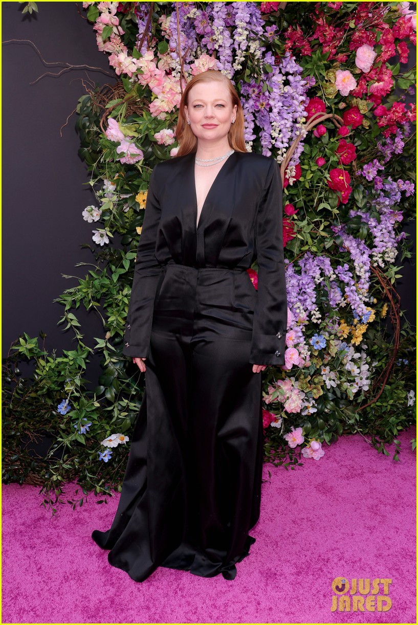 Sarah Snook Gets Support from 'Succession' Family, Including a Kieran ...
