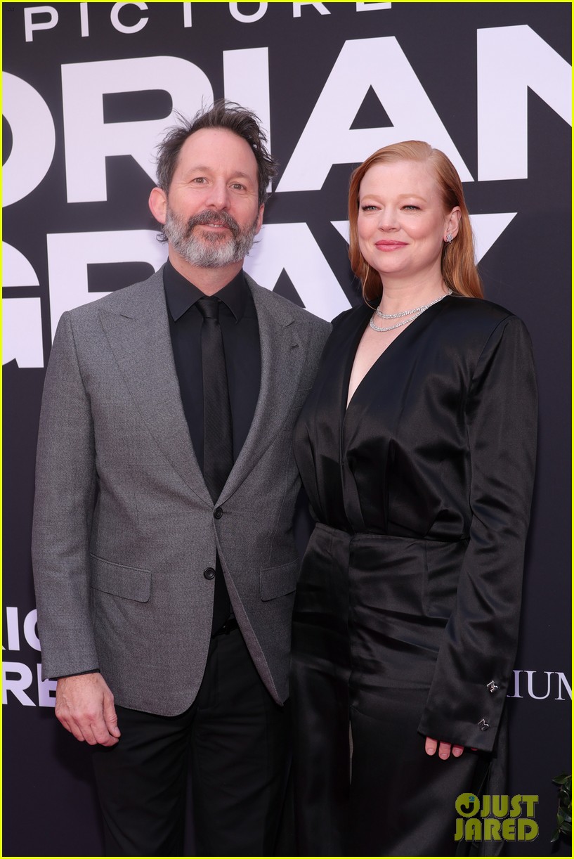 Sarah Snook Gets Support from 'Succession' Family, Including a Kieran ...