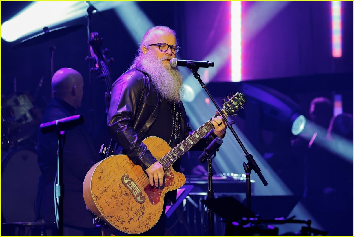 Ringo Starr's CBS Concert Lineup: Every Performer for 'Ringo & Friends at the Ryman': Photo ...