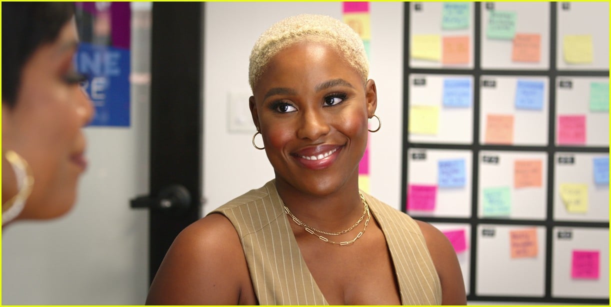 'Survival of the Thickest' Season 2: Michelle Buteau Returns In Trailer for Netflix Comedy ...