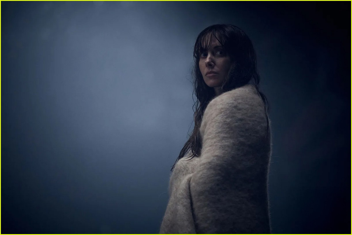 Dave Franco & Alison Brie Star in 'Together' Trailer - Watch Now ...