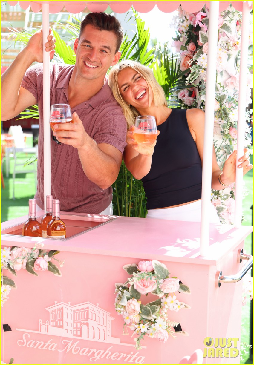 The Bachelorette's Tyler Cameron Makes First Official Appearance with ...