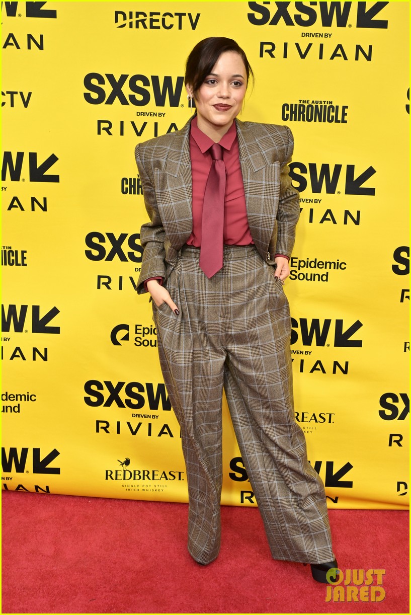 Jenna Ortega Suits Up for 'Death of a Unicorn' Premiere Alongside Paul ...