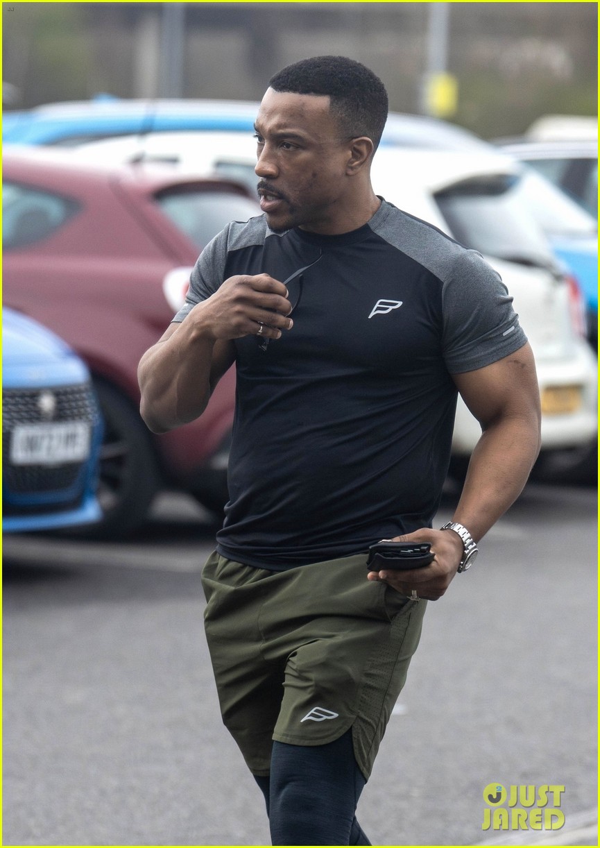 'Adolescence' Actor Ashley Walters Looks Buff in His Gym Clothes Amid ...
