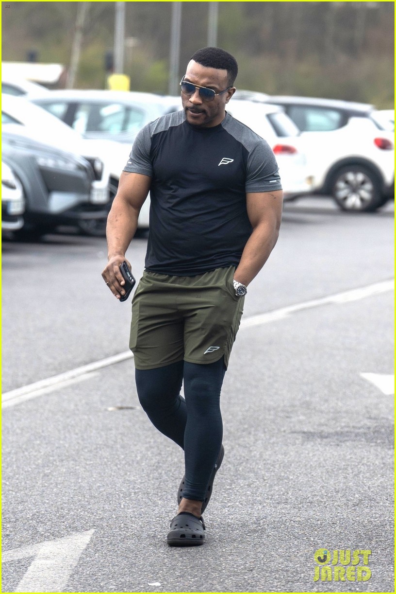 'Adolescence' Actor Ashley Walters Looks Buff in His Gym Clothes Amid ...