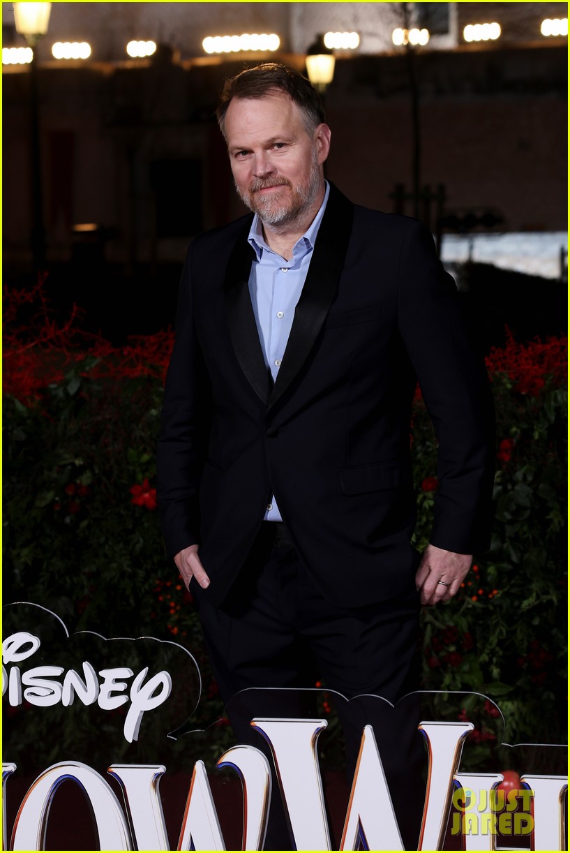 Rachel Zegler Performs at 'Snow White' European Premiere at a Castle in ...