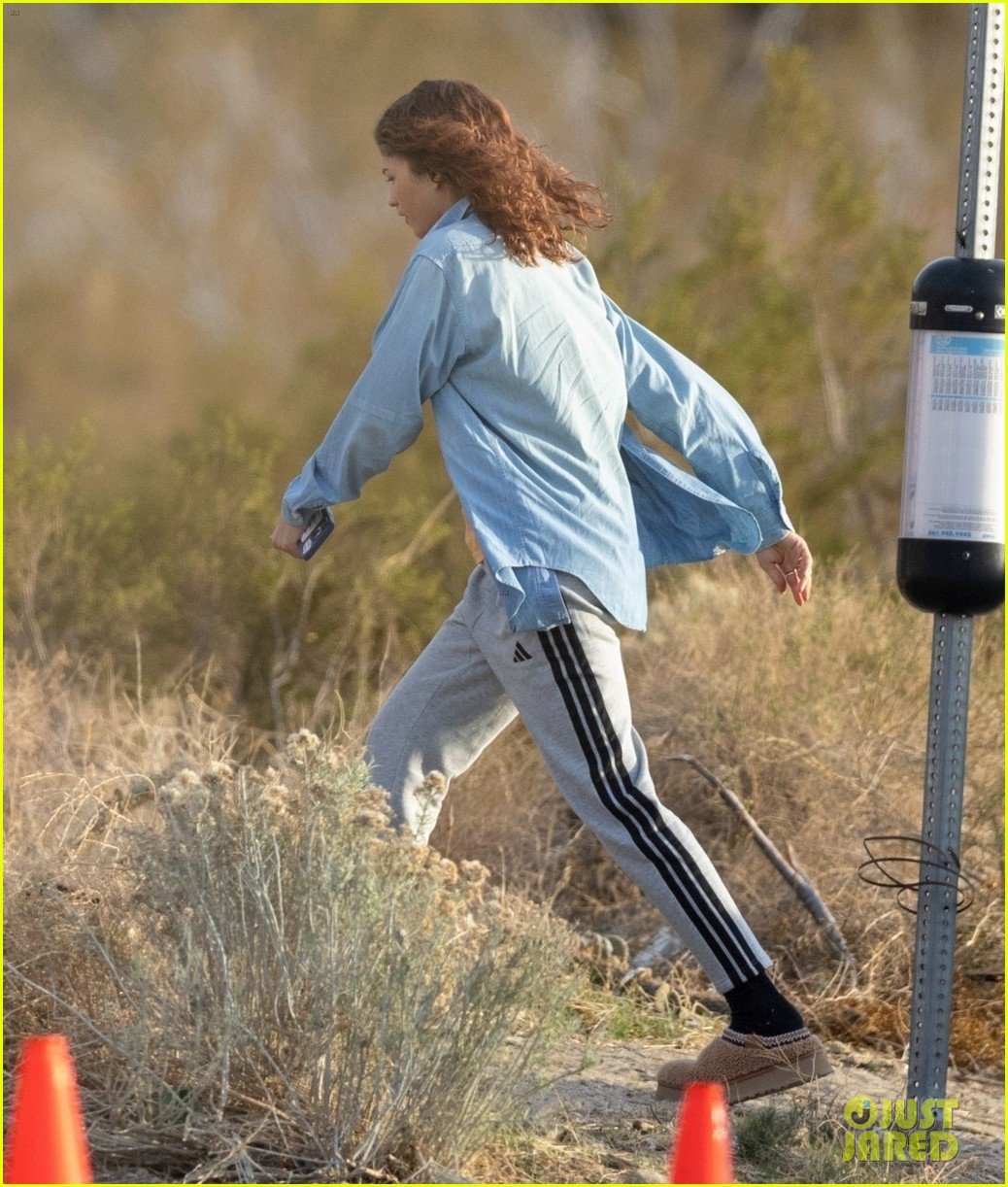 'Euphoria' Season 3 Set Photos - Zendaya Films Solo Scenes for Hit ...