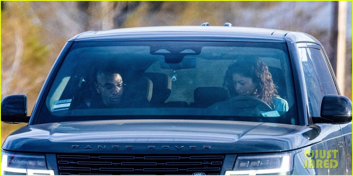 'Euphoria' Season 3 Set Photos - Zendaya Films Solo Scenes for Hit ...