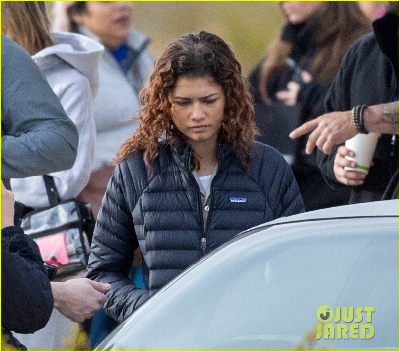 'Euphoria' Season 3 Set Photos - Zendaya Films Solo Scenes for Hit ...