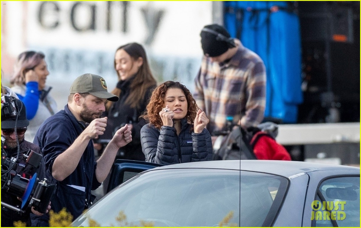 'Euphoria' Season 3 Set Photos - Zendaya Films Solo Scenes for Hit ...